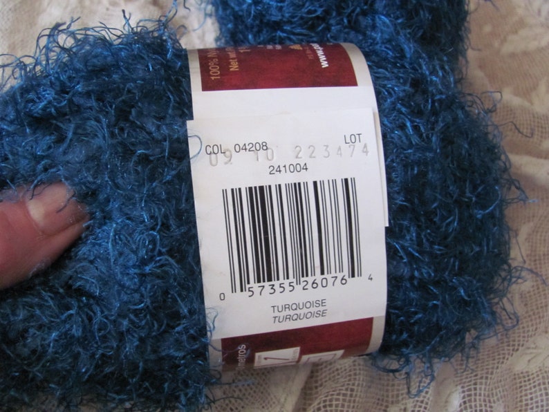 Patons Allure - 100% Nylon Yarn Skein Bulky Fuzzy - 1.75oz 50g ...