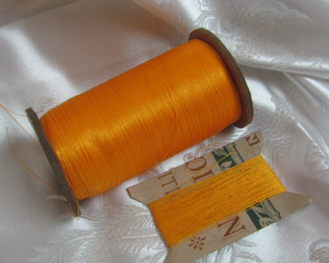 100% Silk Thread // Vintage Embroidery Floss Thread Real Pure Silk ...