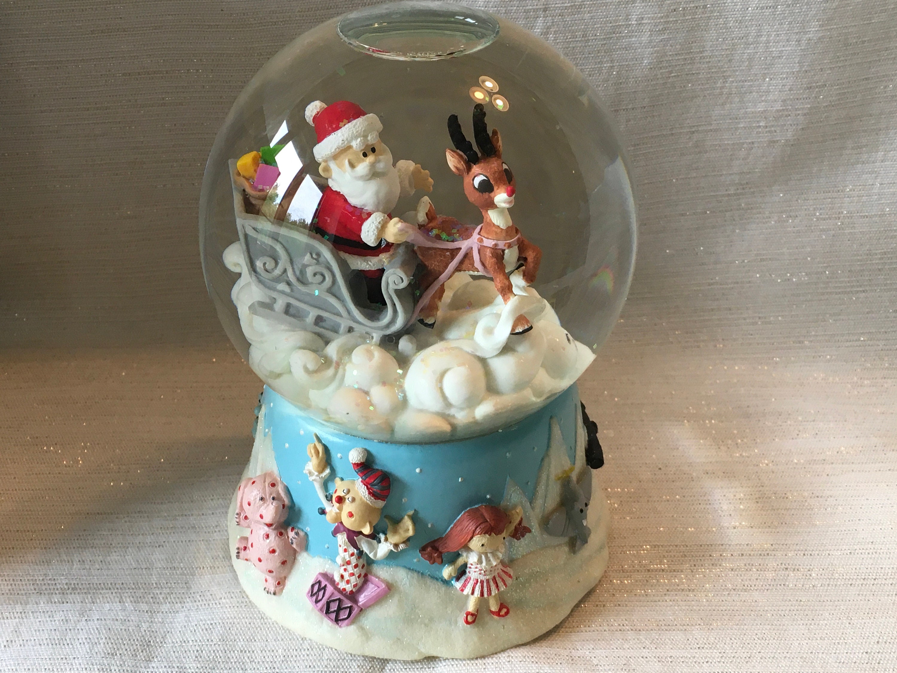 Vintage Rudolph the Red-nosed Reindeer Snow Globe by Enesco - Etsy