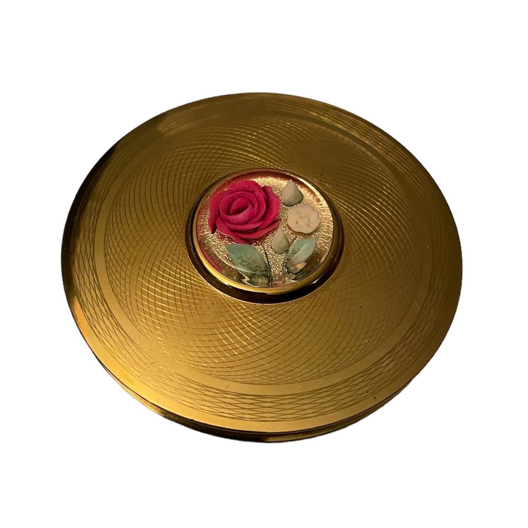 Vintage Pygmalion Powder Compact With Rose Lucite Lid Special - Etsy