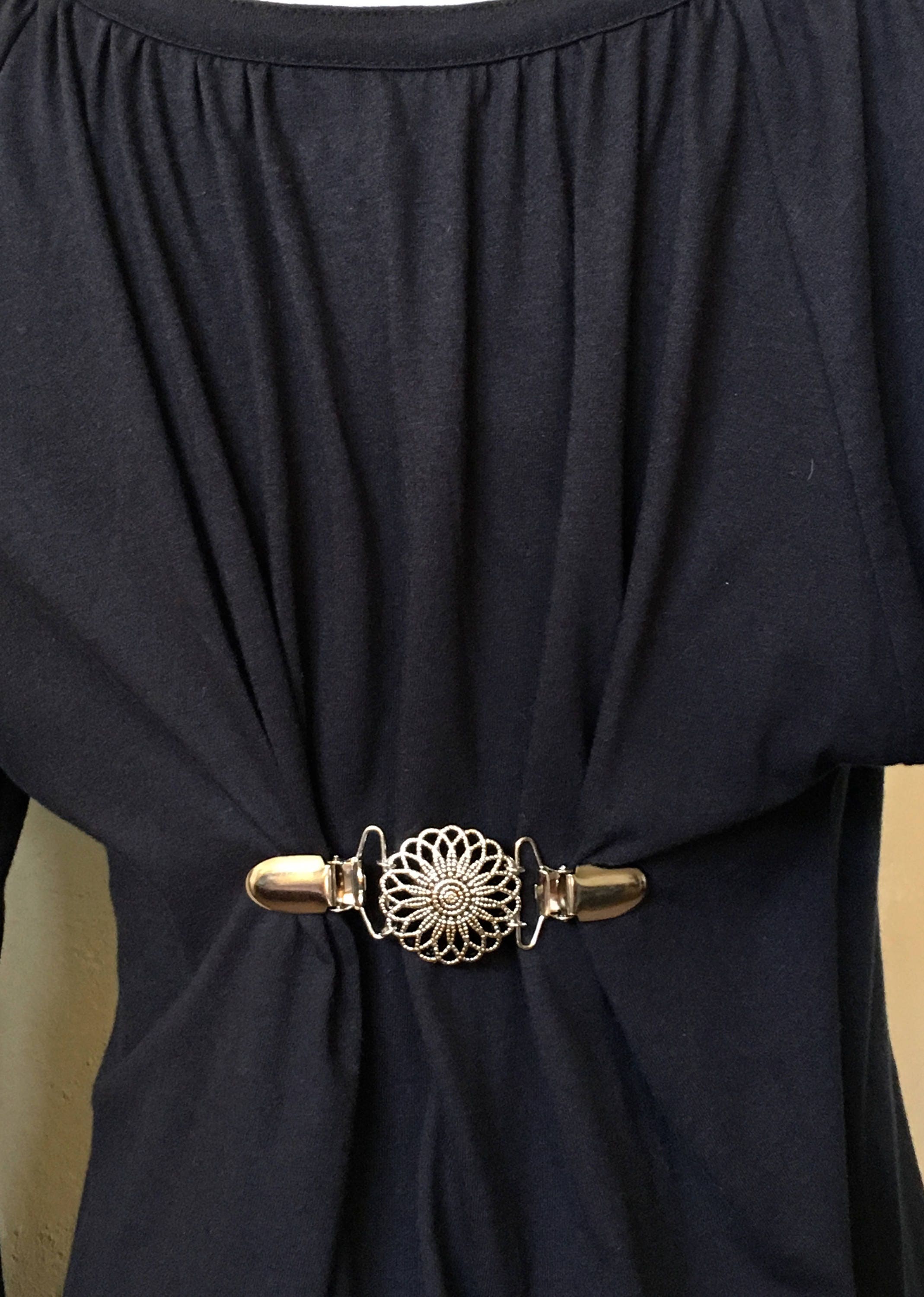 The Mattie Silver Tone Plastic Flower Waist Shape Cinch Dress | Etsy