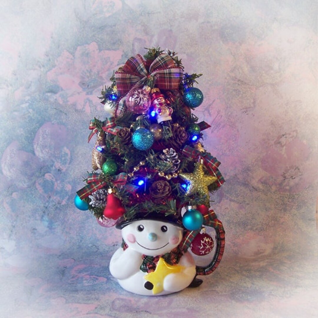 Unique Snowden Mini Tabletop Decorated Christmas Tree in a Snowden ...