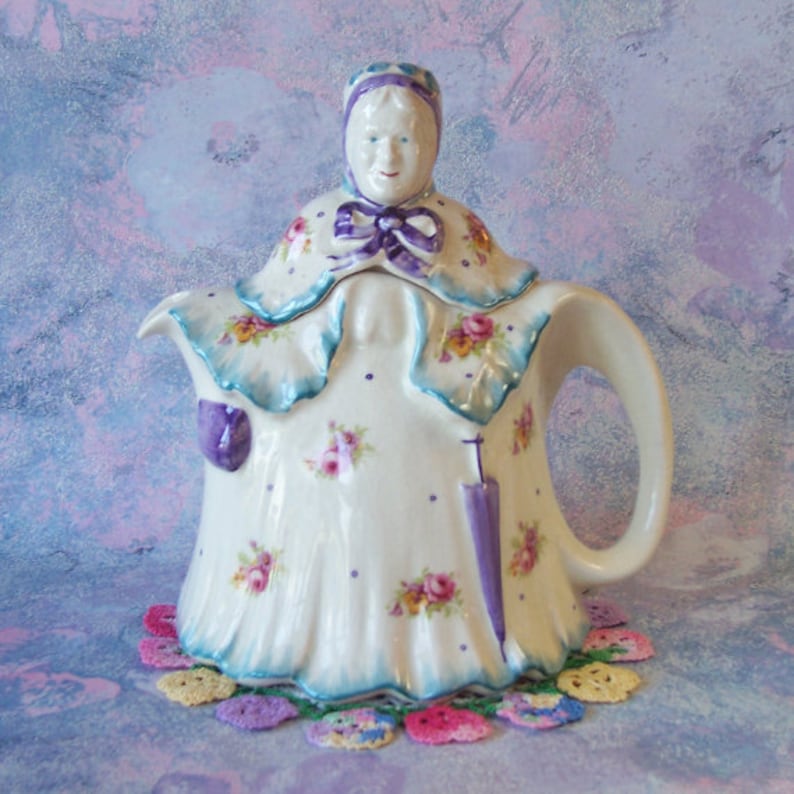 Vintage Little Old Lady Tea Set English Figural Old - Etsy