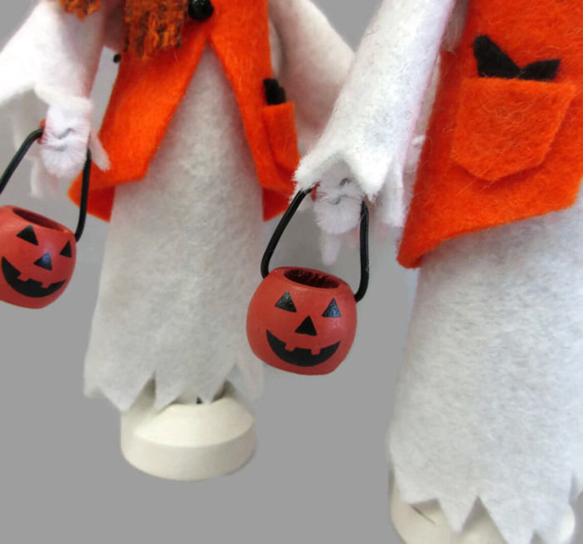 Halloween Ghost Clothespin Ornament, Trick or Treat Ghost, Peg Doll ...