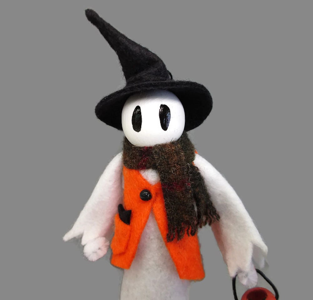 Halloween Ghost Clothespin Ornament, Trick or Treat Ghost, Peg Doll ...