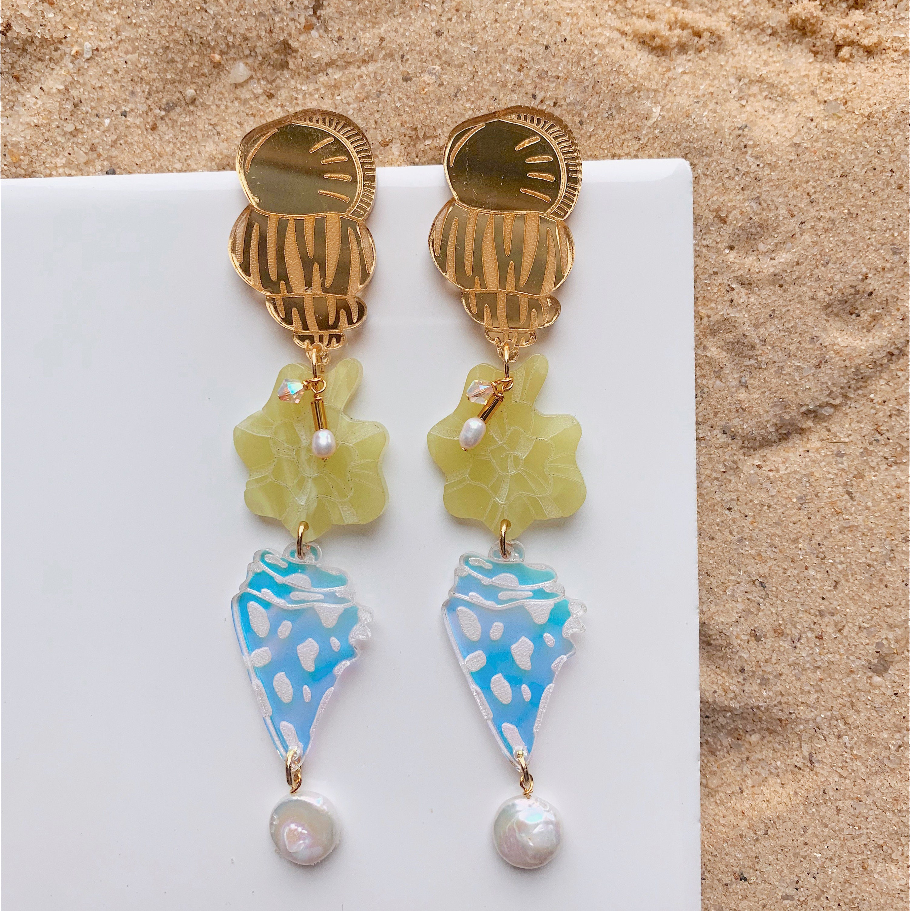 Cascading Shell Earring Svg File: Ocean, Beach, Lake, Abstract ...