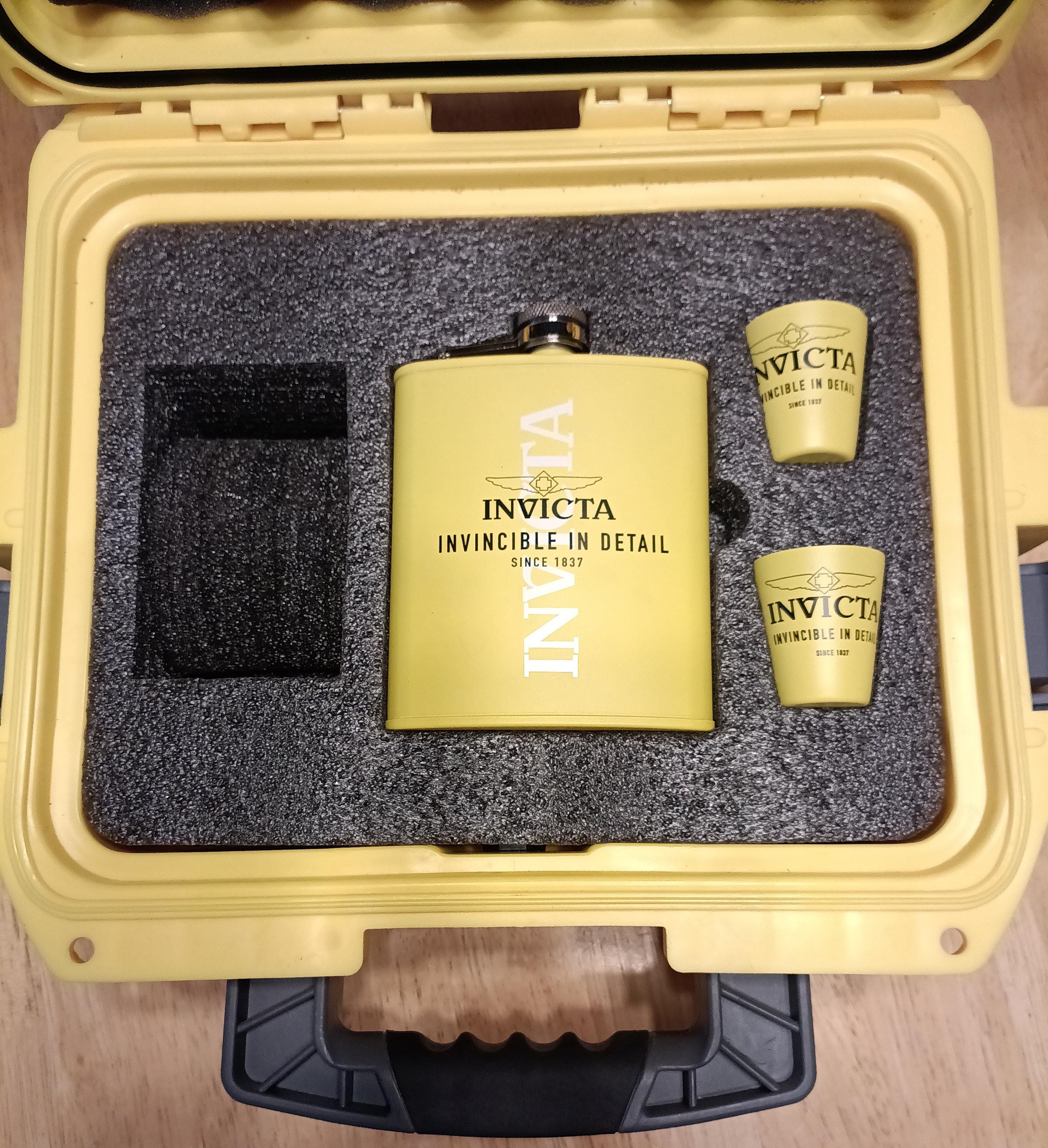 Invicta Travel Case Set, Flask, Shot Glasses, Pocket Watch, Radio ...