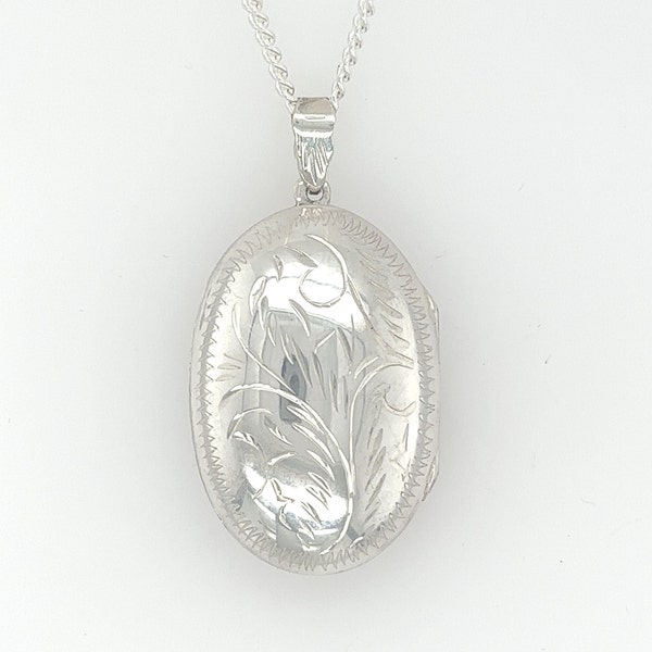 Large Oval Locket - Etsy