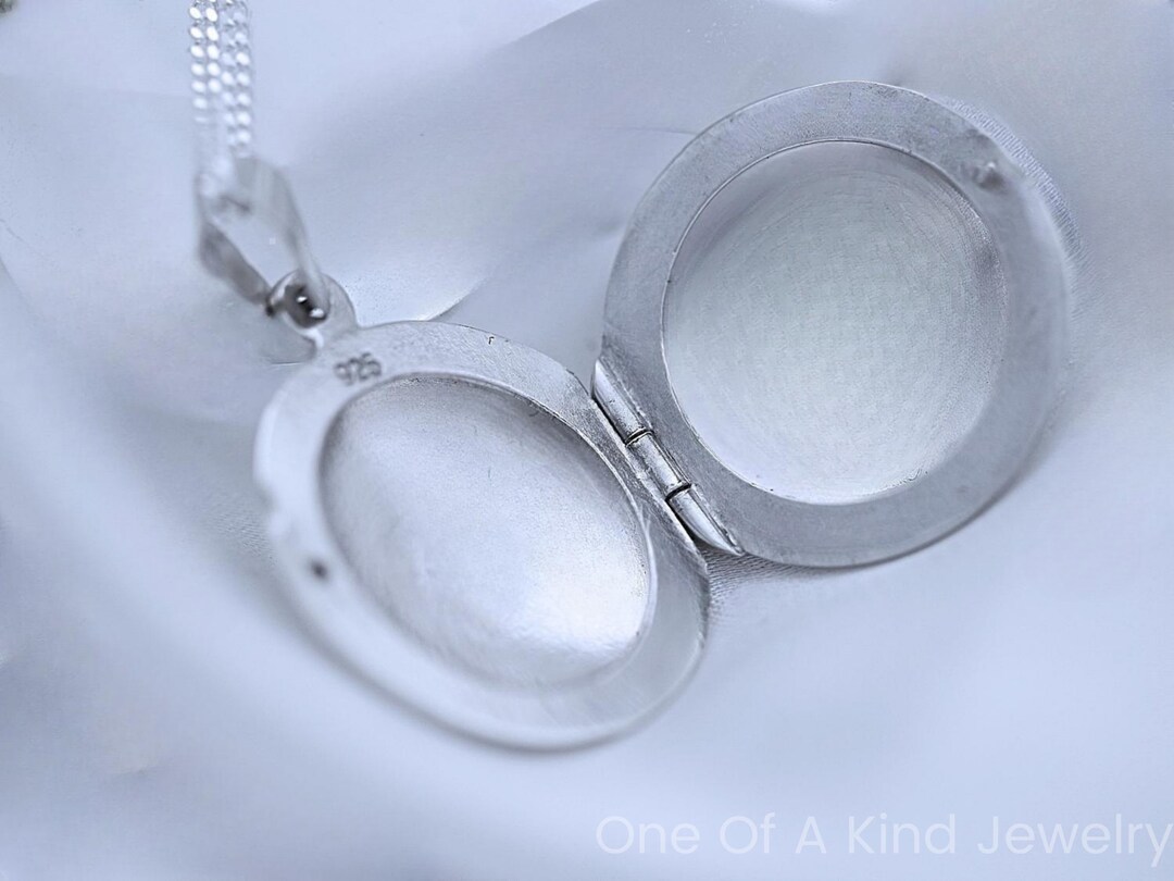 925 Solid Sterling Silver Circular Locket Necklace- Round Locket ...