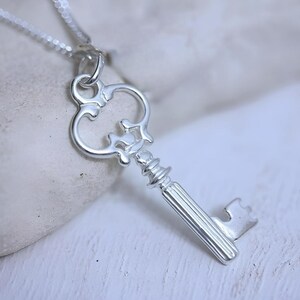 Sterling Silver Key Necklace. Skeleton Key Pendant, Antique Silver Key ...