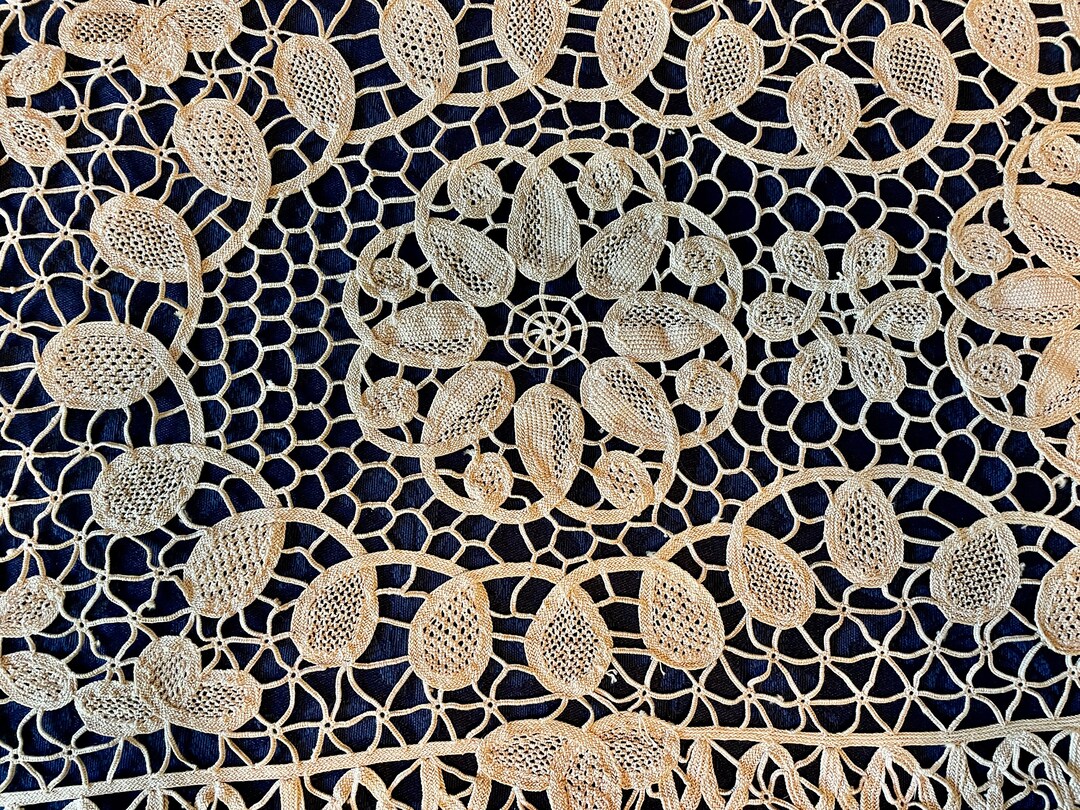 Vintage Reticella Lace Doilie, Beautiful Lace, Unusual Woven Fabric ...
