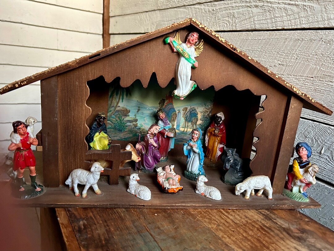 Christmas Nativity Set - Mid Century Plastic Wood 15 Pieces - Etsy UK