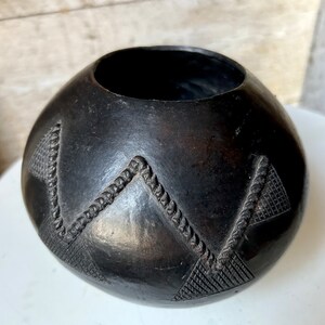 Zulu Beer Pot Ceramic Black Ware Pot Raised Design Tribal Handmade ...