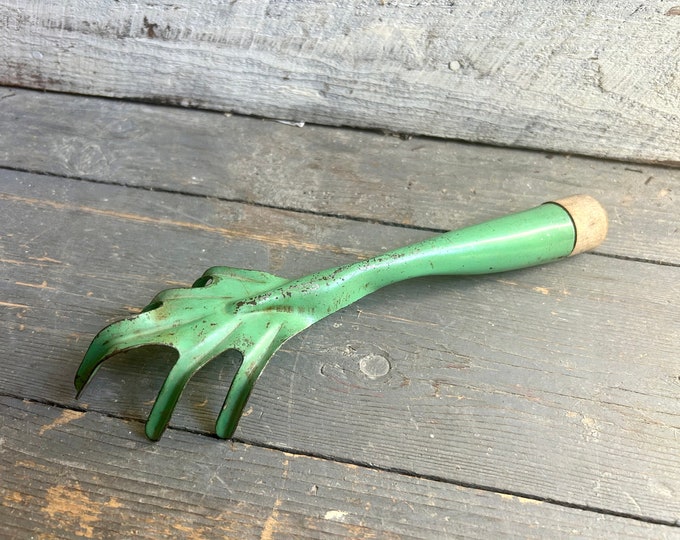 Vintage Green Garden Tool - Digging Tool - Garden Fork Hand Tool - Etsy