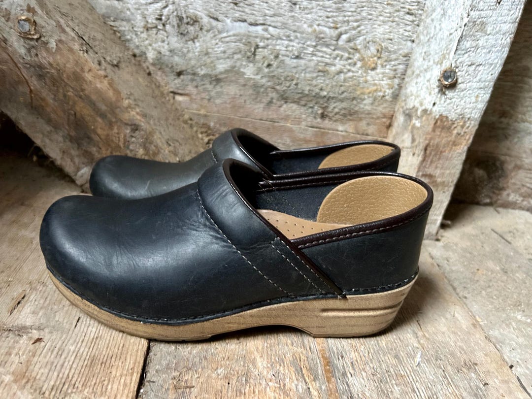Dansko Leather Clogs - Faded Blue Color - Closed Back - Rubber Soles ...