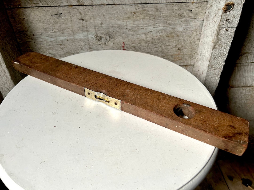 Vintage Wood Level Working Level Display Piece Farmhouse Primitive ...
