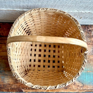 Split Wood Handmade Basket - Farmhouse Market Basket - Bent Wood Handle ...