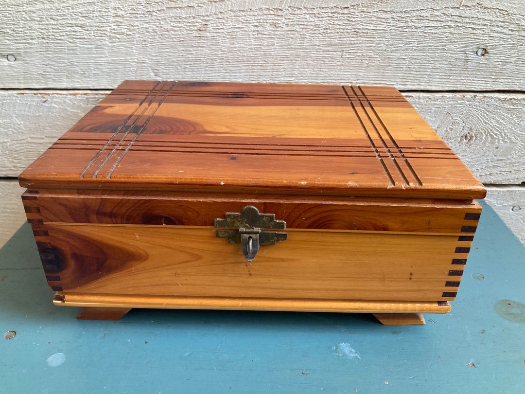 Wood Box Handmade Dovetail - Jewelry Box - Trinket Box Hinged Lid ...