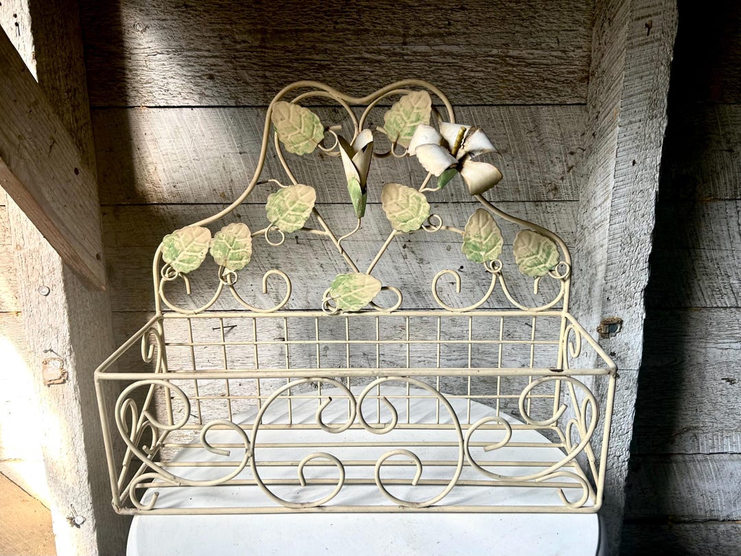 Farmhouse White Metal Shelf Wall Shelf Flowers and Leaves Bathroom ...