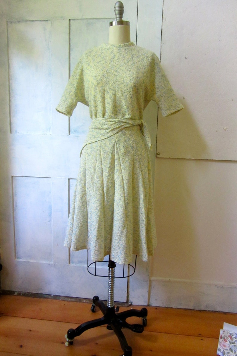 60s Knit Top and Skirt Gored Panel Skirt Short Sleeves - Etsy