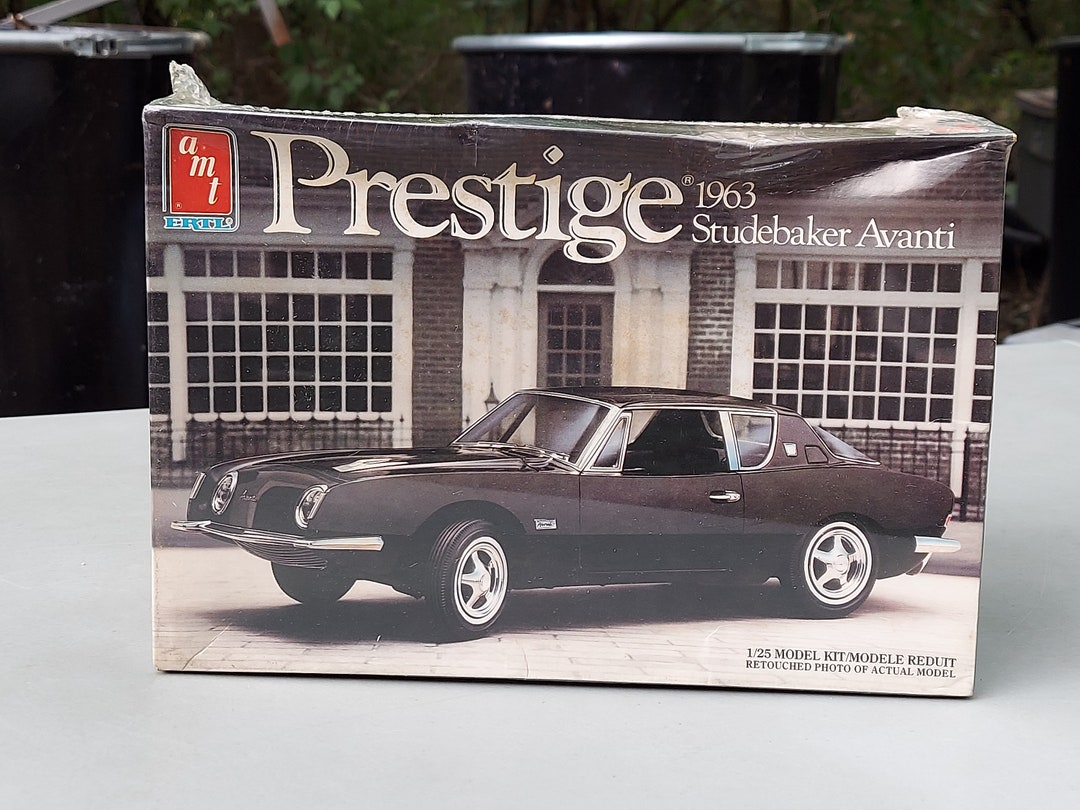 Studebaker Avanti Model Car Kit AMT Ertl 1980s - Etsy