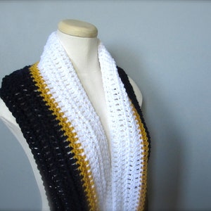 Crochet Buffalo Sabres, St Louis Blues, Michigan, Team Colors Infinity ...