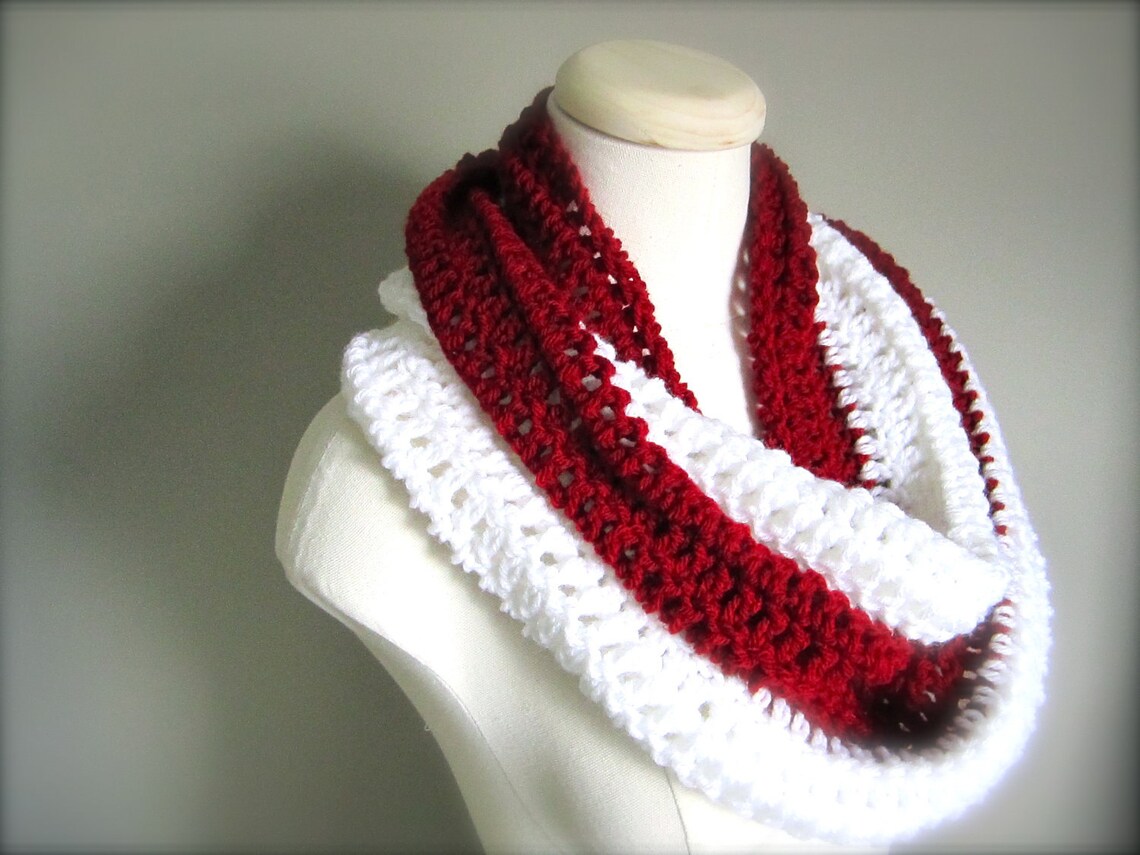 Crochet Red and White NHL Detroit Red Wings, Chicago Blackhawks Team ...