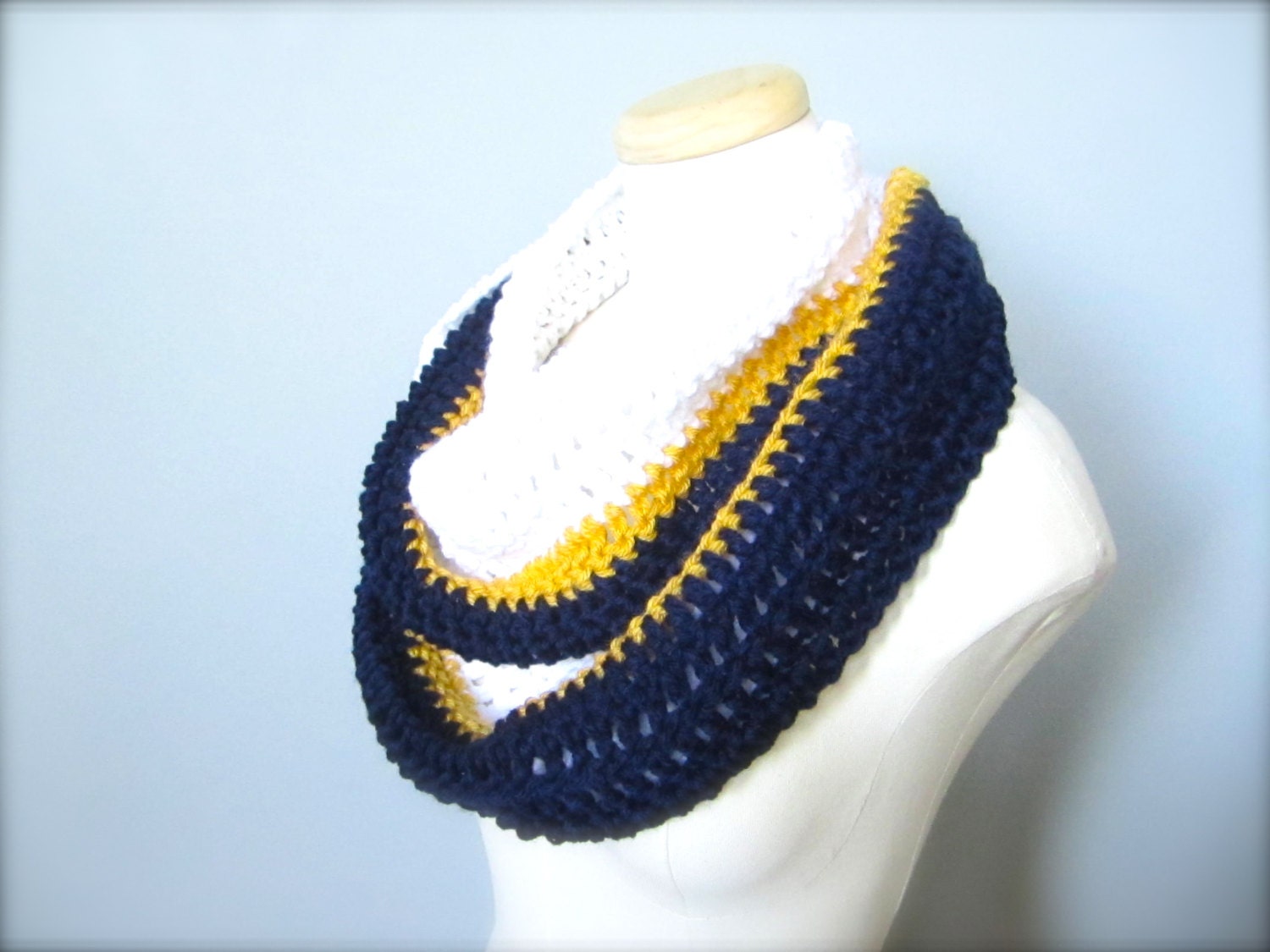 Crochet Buffalo Sabres, St Louis Blues, Michigan, Team Colors Infinity ...