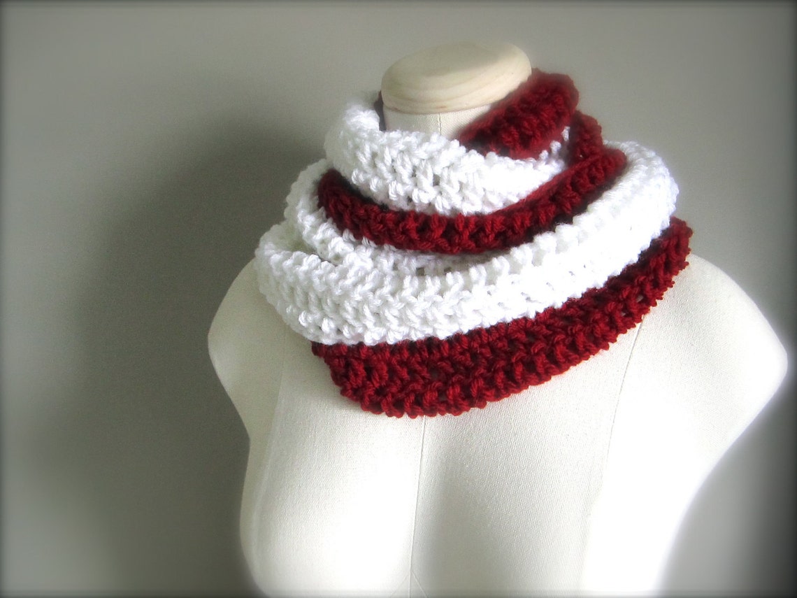 Crochet Red and White NHL Detroit Red Wings Chicago | Etsy