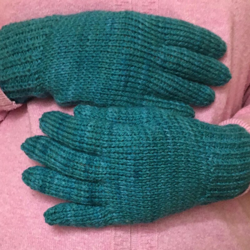 Phoebe Knitting - Etsy