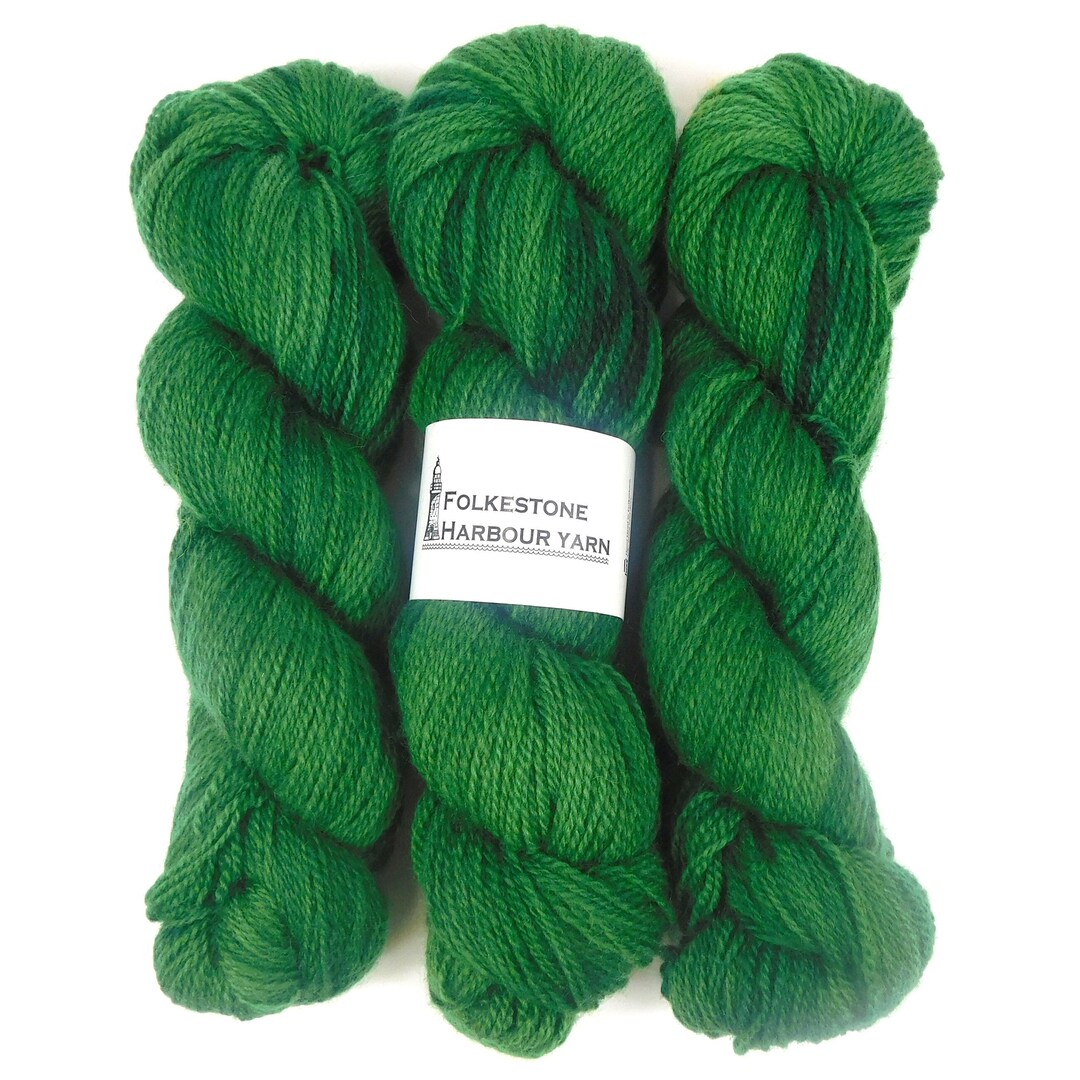 Emerald Green Semi-solid Romney Sock Weight Wool Yarn 100g - Etsy