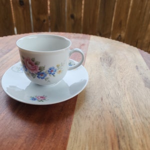 Wissterliug, Schwarzenbach Bavaria Germany Floral Teacup and Saucer ...