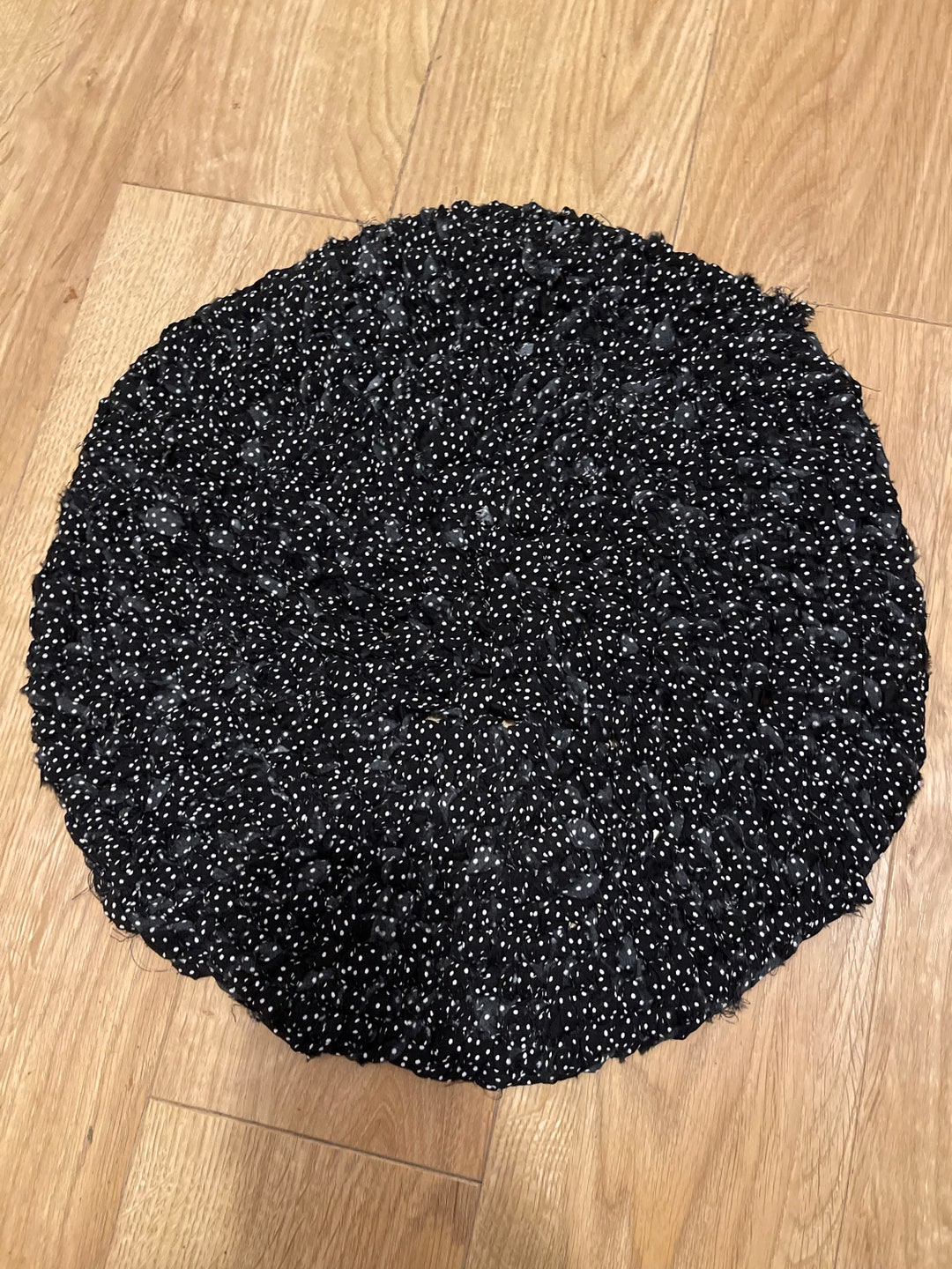 Rag Rug, Amish Knot Rug, Black and White, Braided Rug, 18 Inches - Etsy