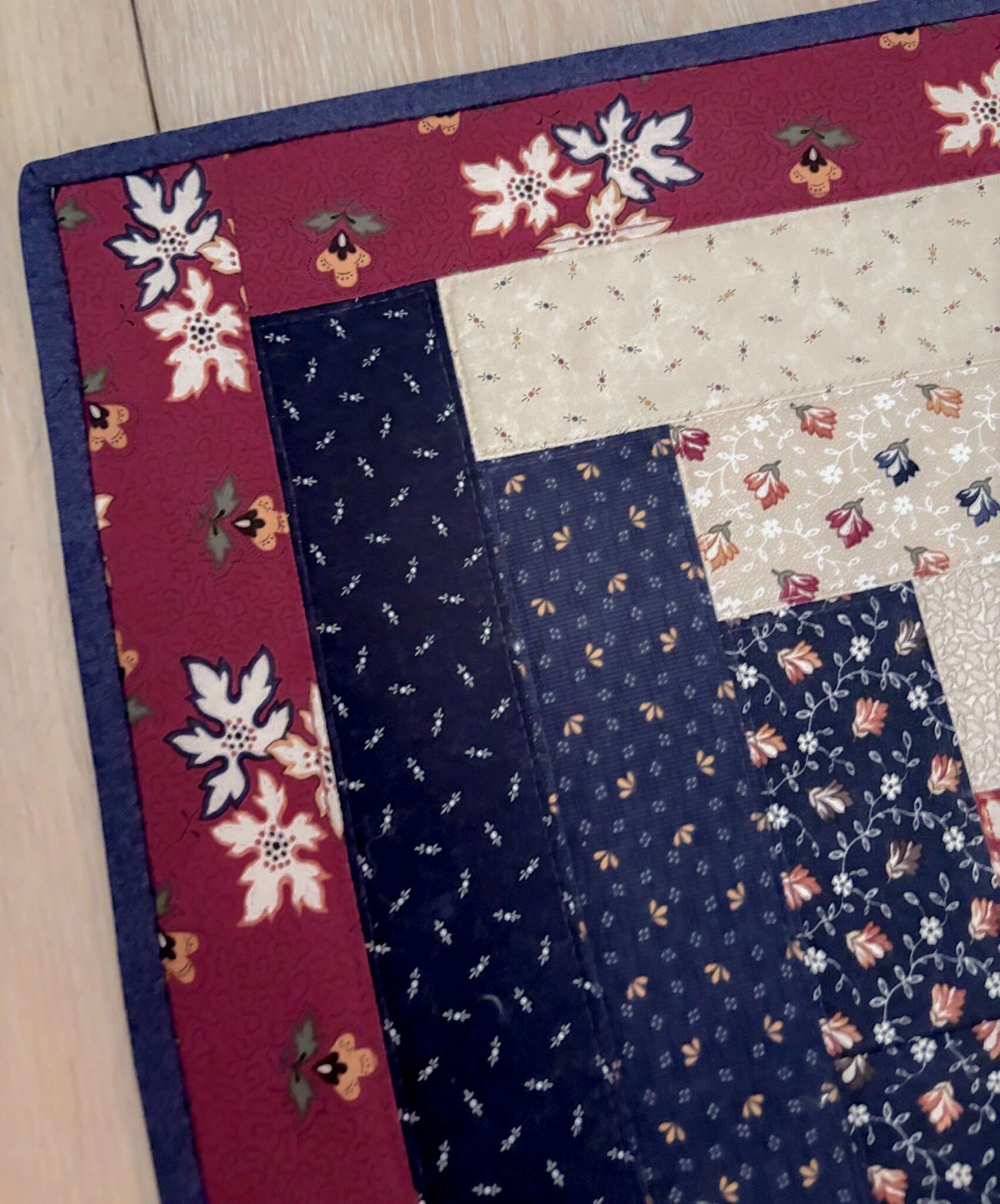 Vintage Log Cabin Style Table Topper, Seasonal Table Topper, Kitchen ...