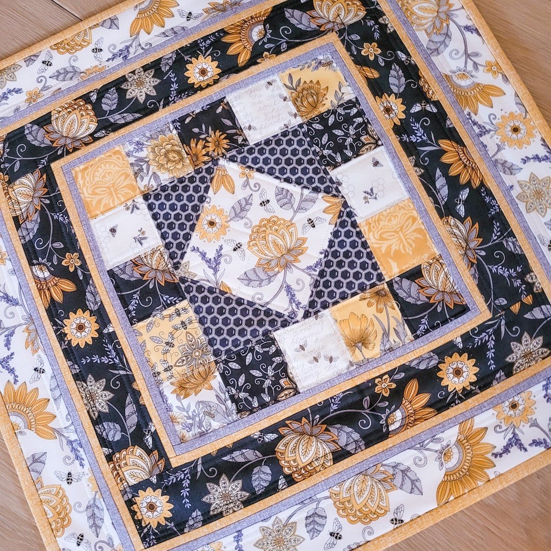 Spring and Summer Quilted Table Topper, Table Mat, Decorative Wall ...