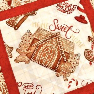 Handmade Christmas/holiday Quilted Table Runner, Holiday Table Mat ...