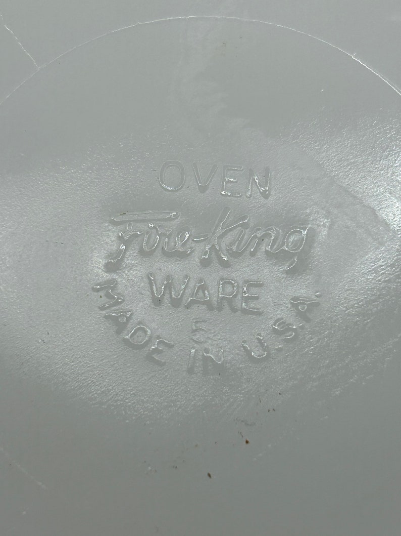 Vintage Fire-king Milk Glass Divided Dish, 22K Gold Trim - Etsy