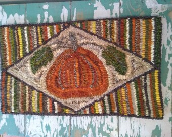 Hand Hooked Wool Rug - Etsy