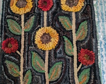 Hand Hooked Wool Rug - Etsy