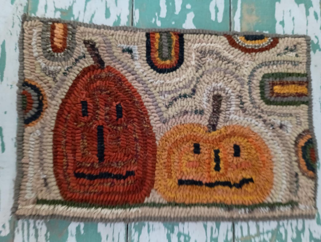 Hand Hooked Wool Rug - Etsy