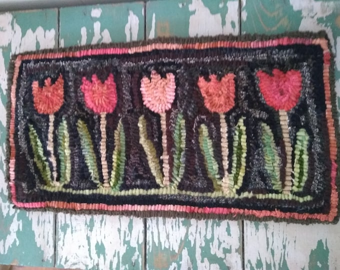Hand Hooked Wool Rug - Etsy