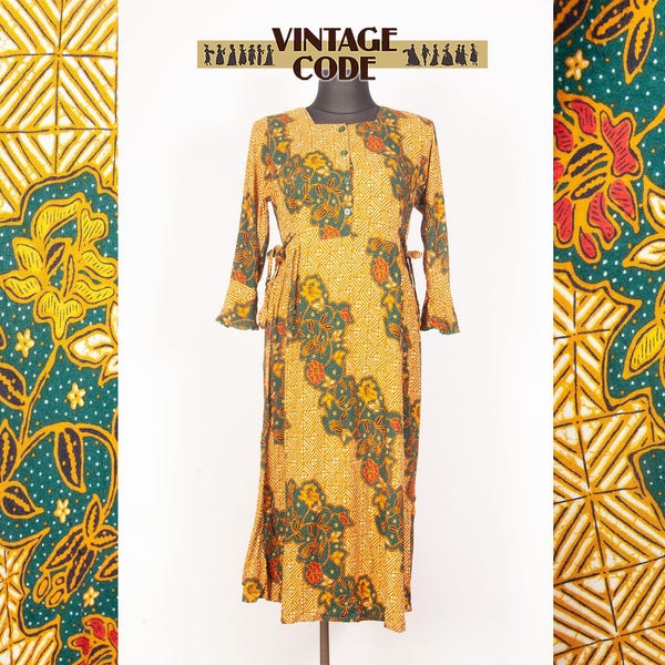 Indonesian Batik - Etsy