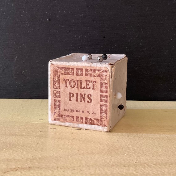 Antique Toilet Pins, Made in USA, Collectible, 8 Glas… - Gem
