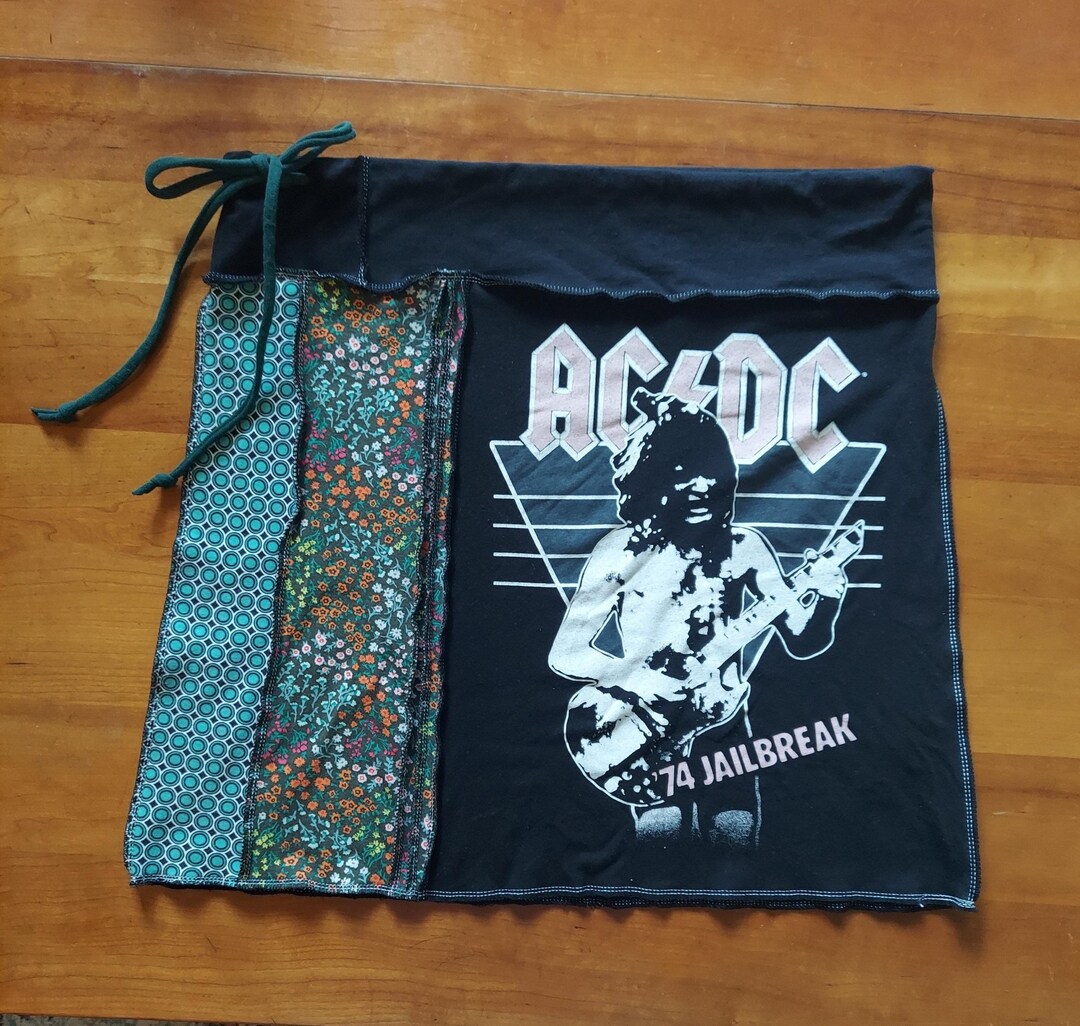 XL Upcycled Recycled Repurposed Floral ACDC 74 Jailbreak Tshirt Skirt ...