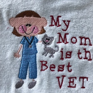 Baby Bib - My Mom is the Best Vet - Veterinarian - Animal Doctor ...