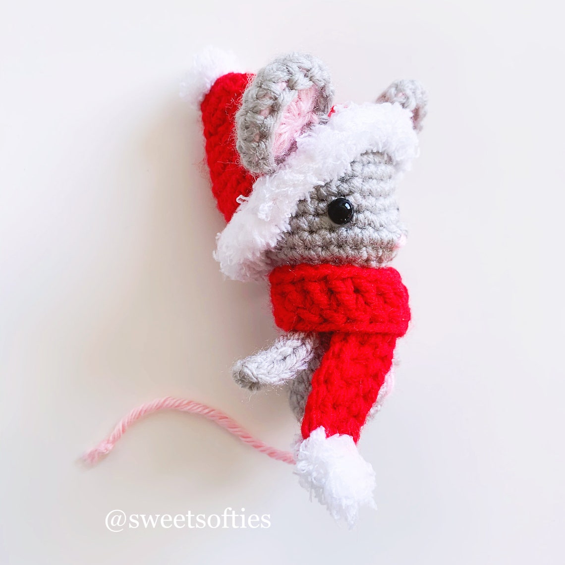 Christmas Mouse Free Amigurumi Crochet Pattern DIY Tutorial | Etsy