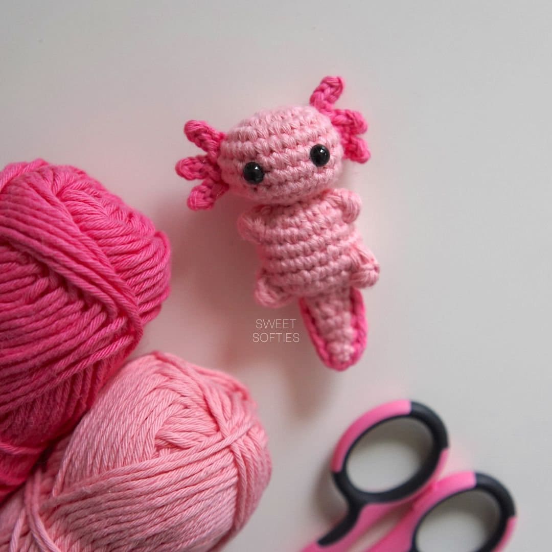 No-sew Baby Axolotl Crochet Pattern · DIY Yarn Fiber Art Tutorial ...