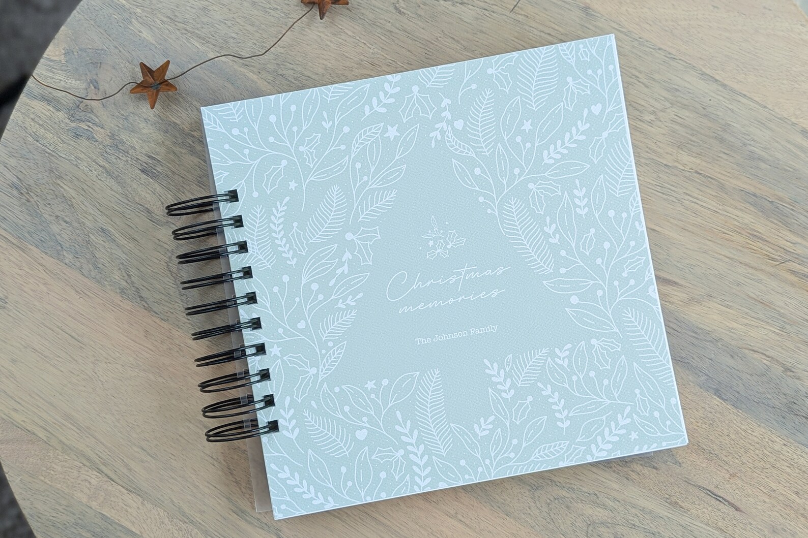 Christmas Memories Keepsake Journal: Personalized Holiday Family ...