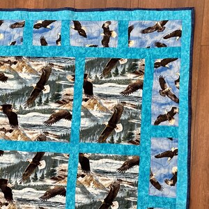 Bald Eagle Quilted Blanket, Eagles in Flight Quilt With an Eagle Border ...