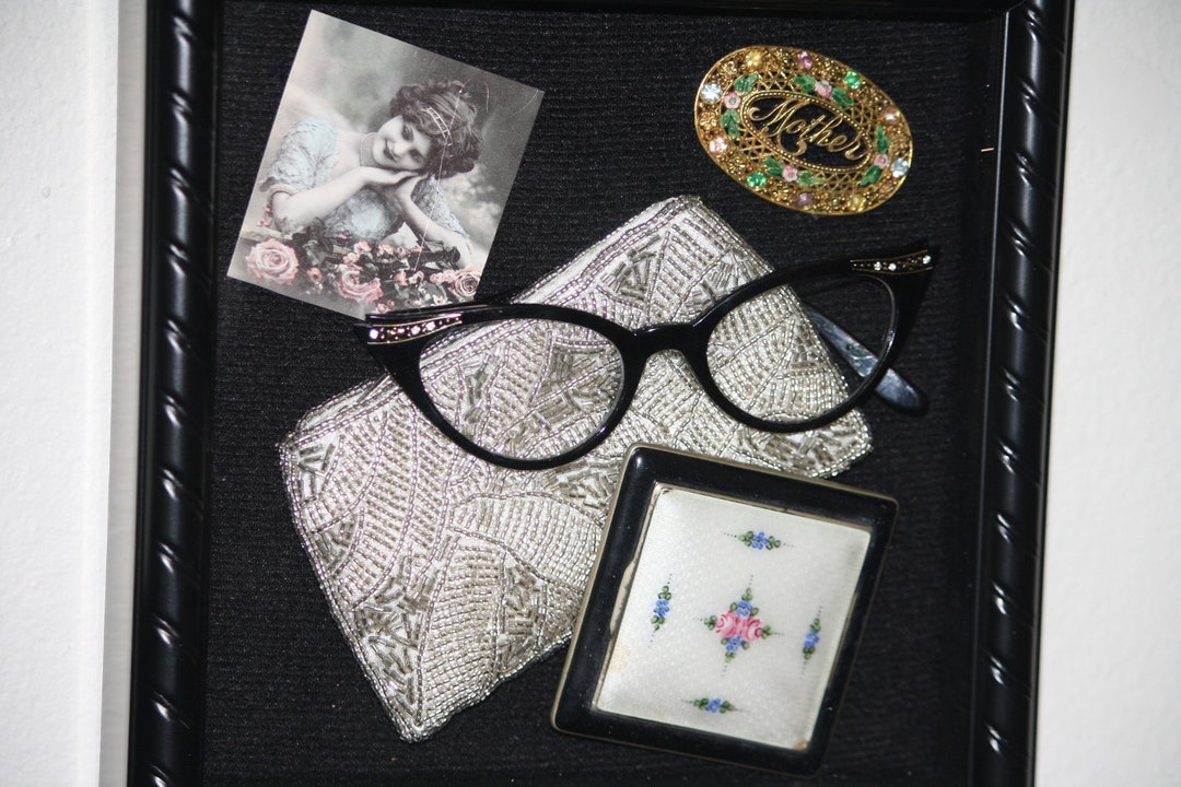 Silver Evening Bag Shadow Box - Etsy.de